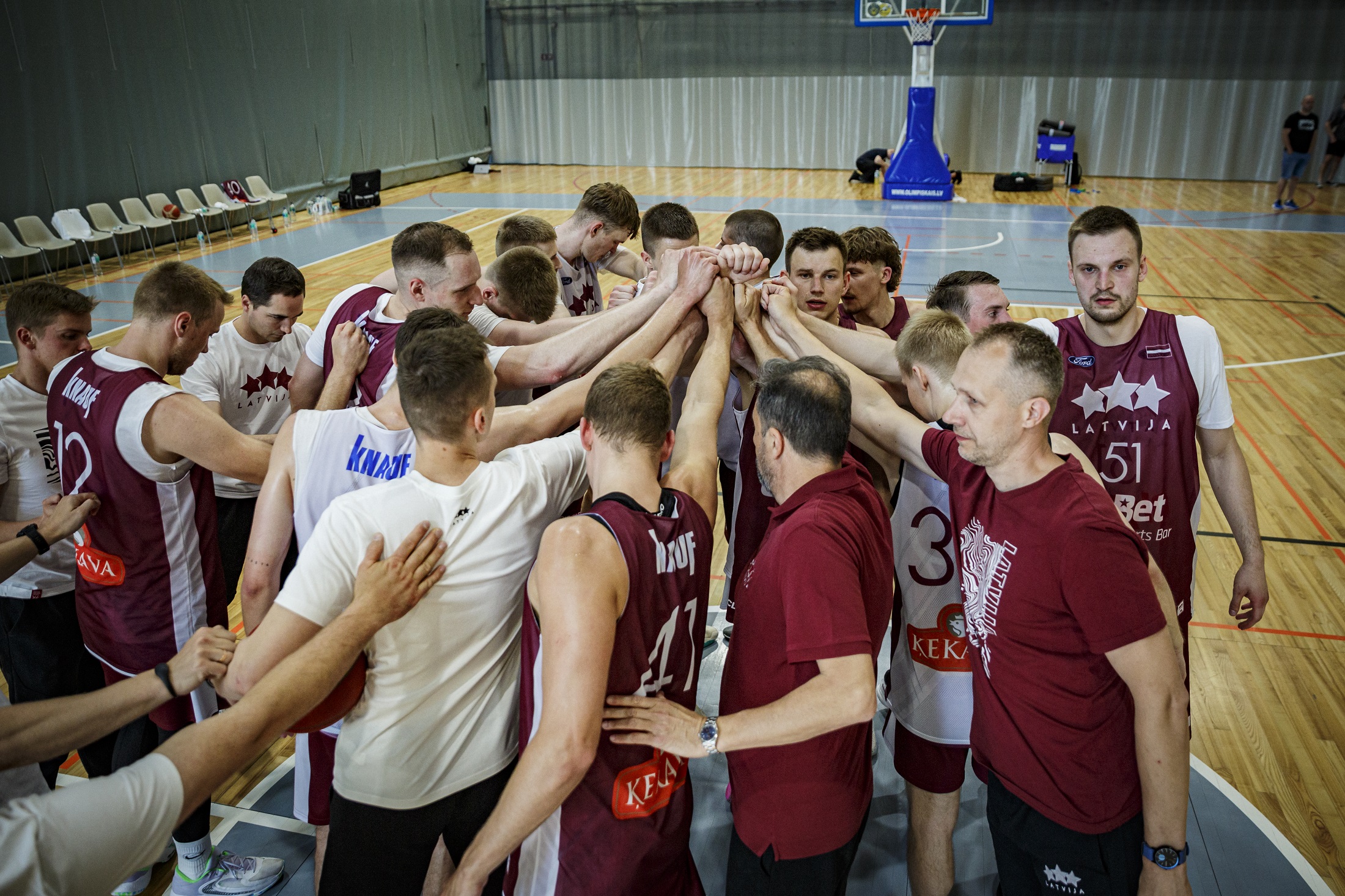 Latvijas Misija'2025: pirmdien spēle ar Somijas komandu - LatvijaV